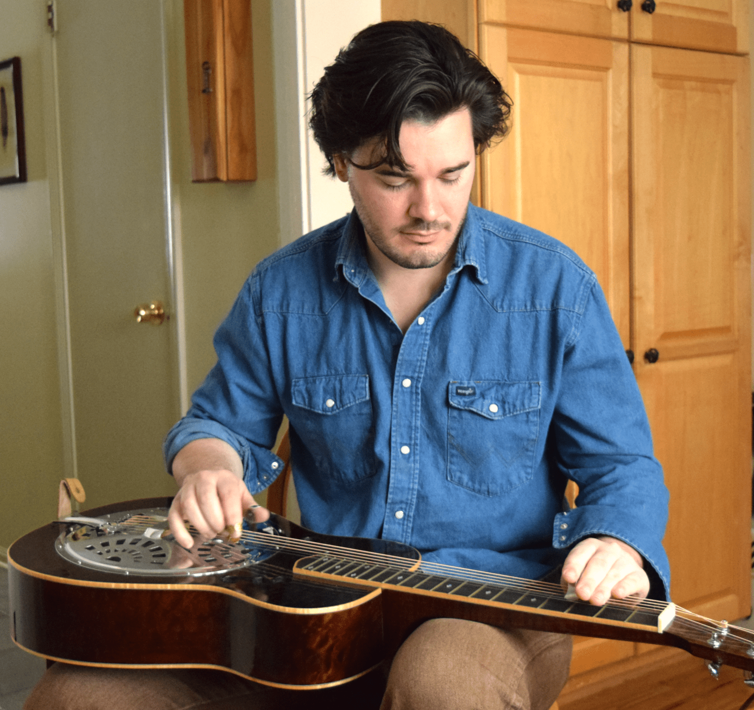 Ethan Hughes Interview - AcoustiCult