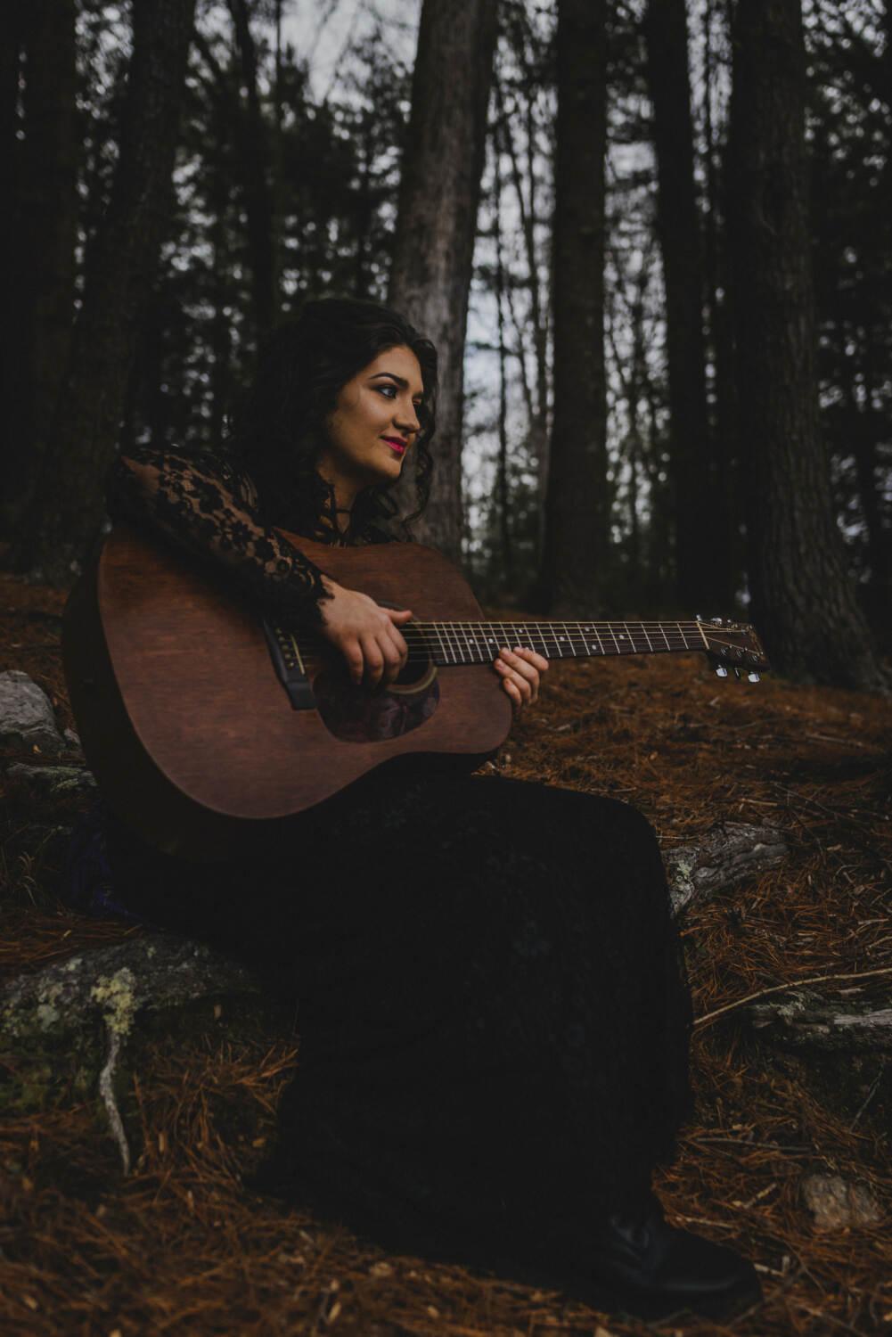 Interview : Sarah Jane Twigg - AcoustiCult